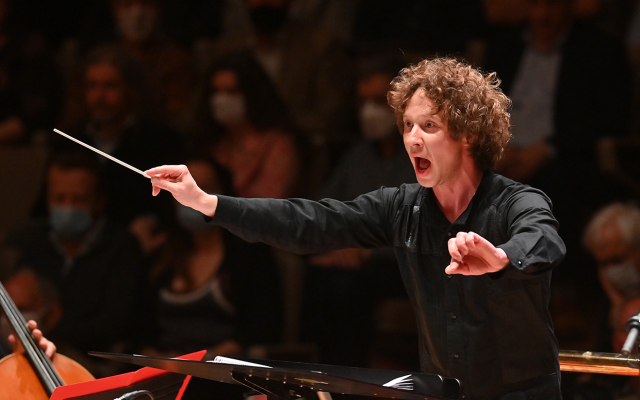 Santtu-Matias Rouvali | Philharmonia