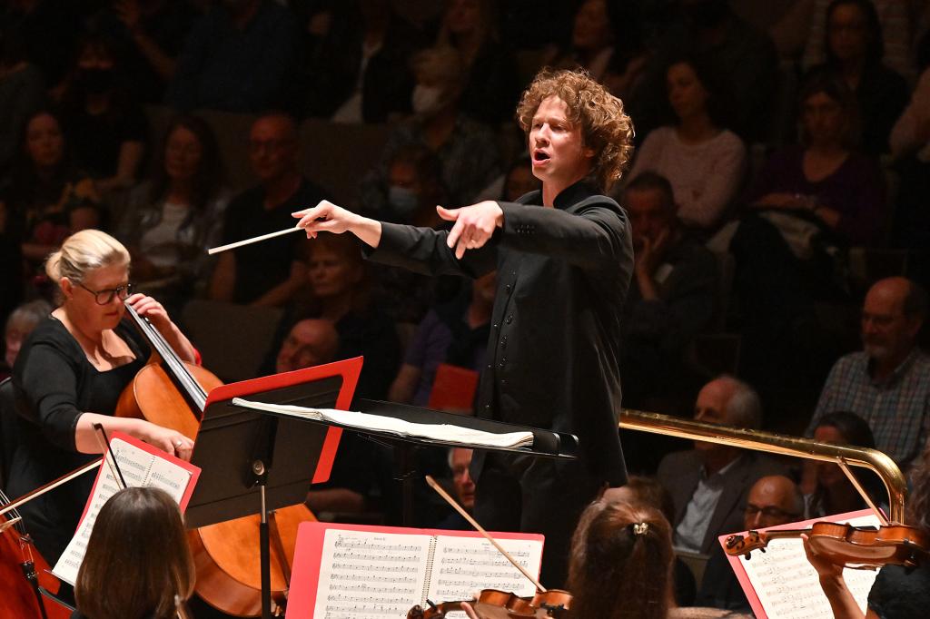 Santtu conducts Stravinsky I: The Firebird | Philharmonia