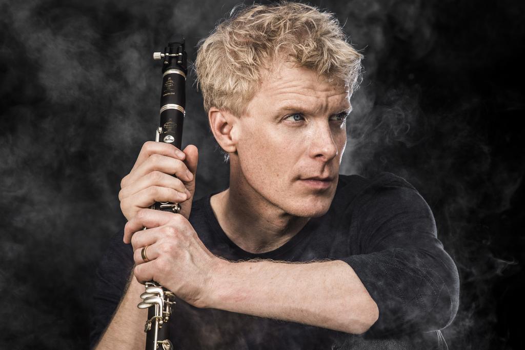 Romeo & Juliet Forever: Pekka Kuusisto conducts | Philharmonia